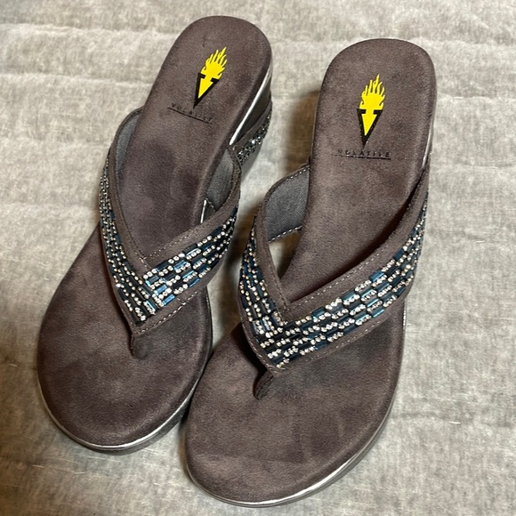 Volatile | Shoes | Volatile Comfort Wedges Nwt | Poshmark